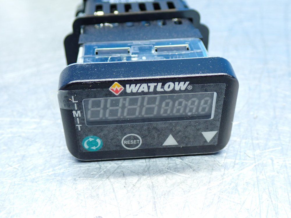 Watlow Pm3 Legacy Limit Controller - Pm3l1aj-aaaahwp | HGR*24