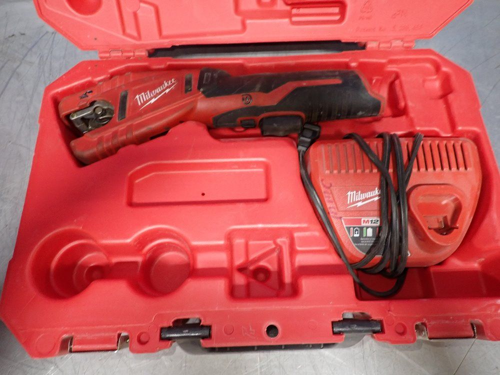 Used Milwaukee Copper Tubing Cutter | HGR Industrial Surplus