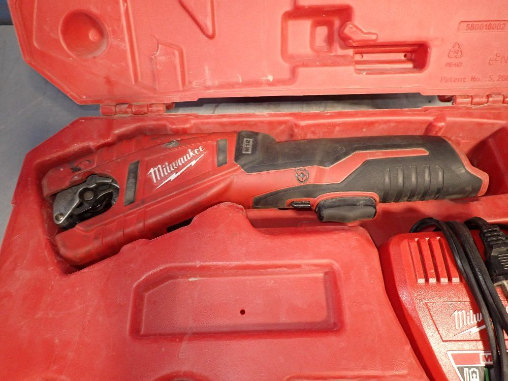 Used Milwaukee Copper Tubing Cutter | HGR Industrial Surplus