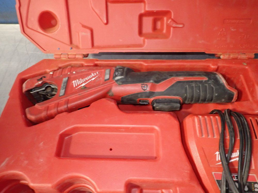 Used Milwaukee Copper Tubing Cutter | HGR Industrial Surplus