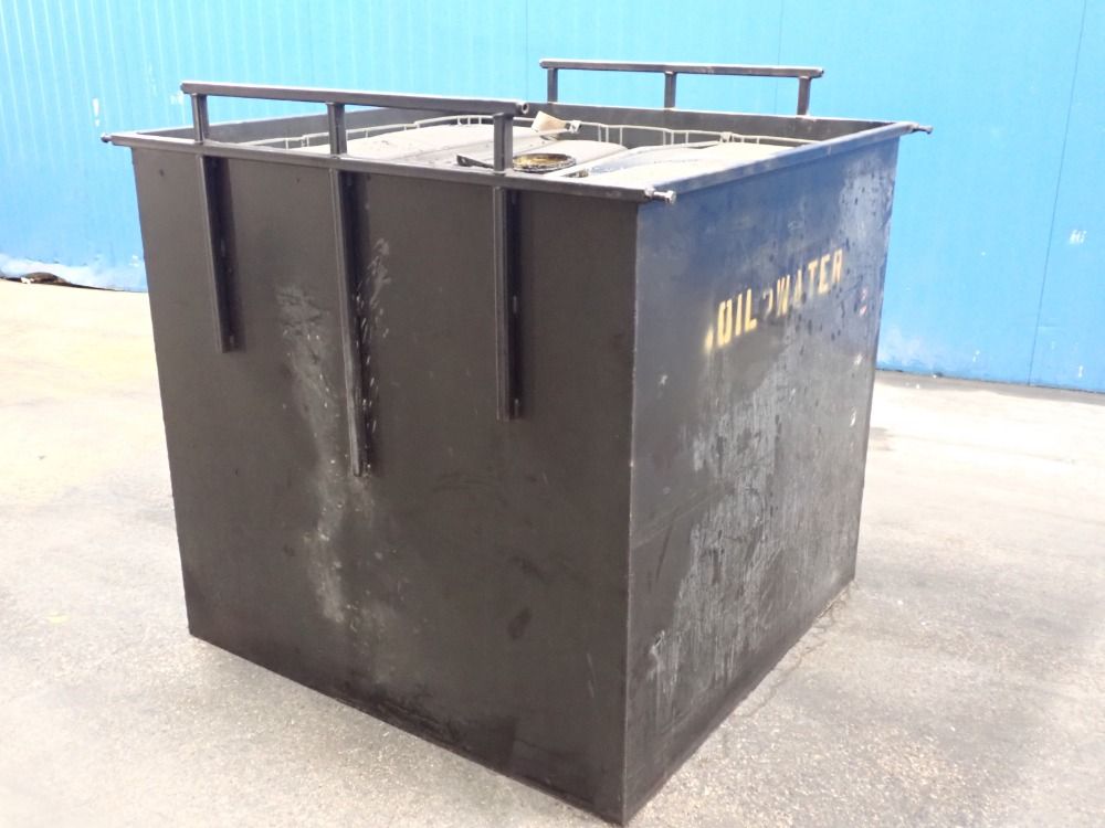 Used Used Fluid Container | HGR Industrial Surplus
