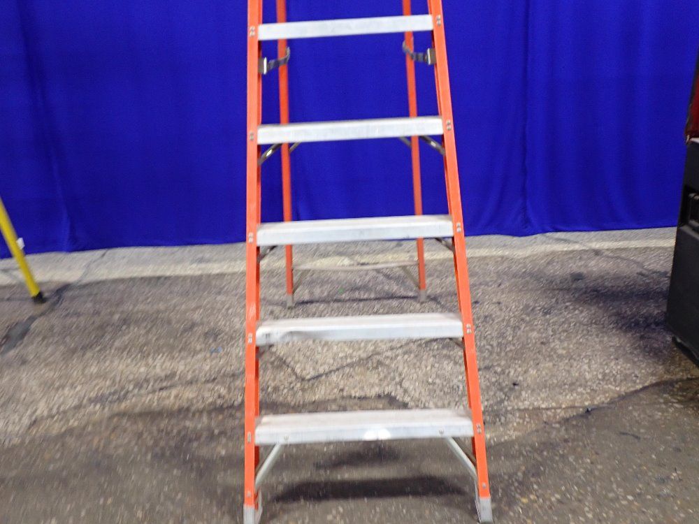 Used Full Metal Boot Ladder | HGR Industrial Surplus