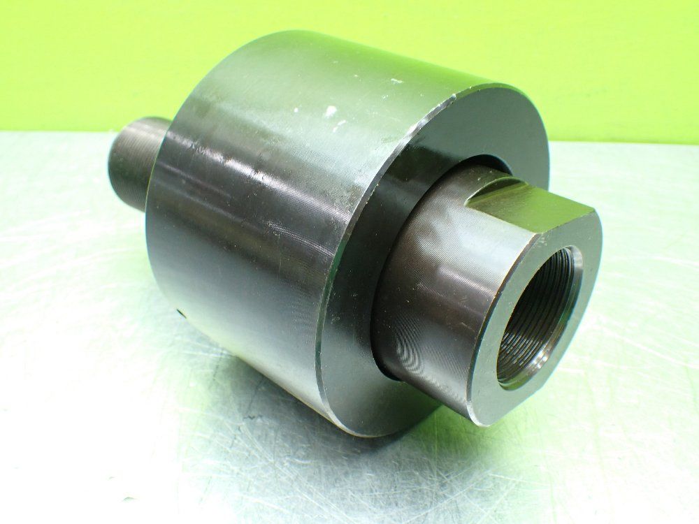 Used Parker Align Coupler. | HGR*24