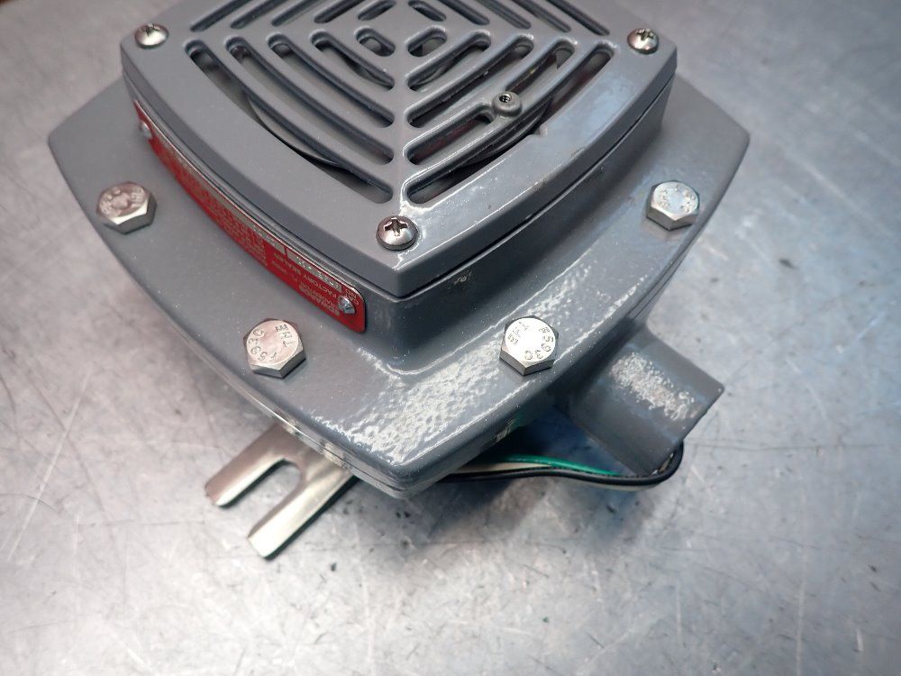 Used Edwards Signaling Explosion-proof Vibrating Horn | HGR*24