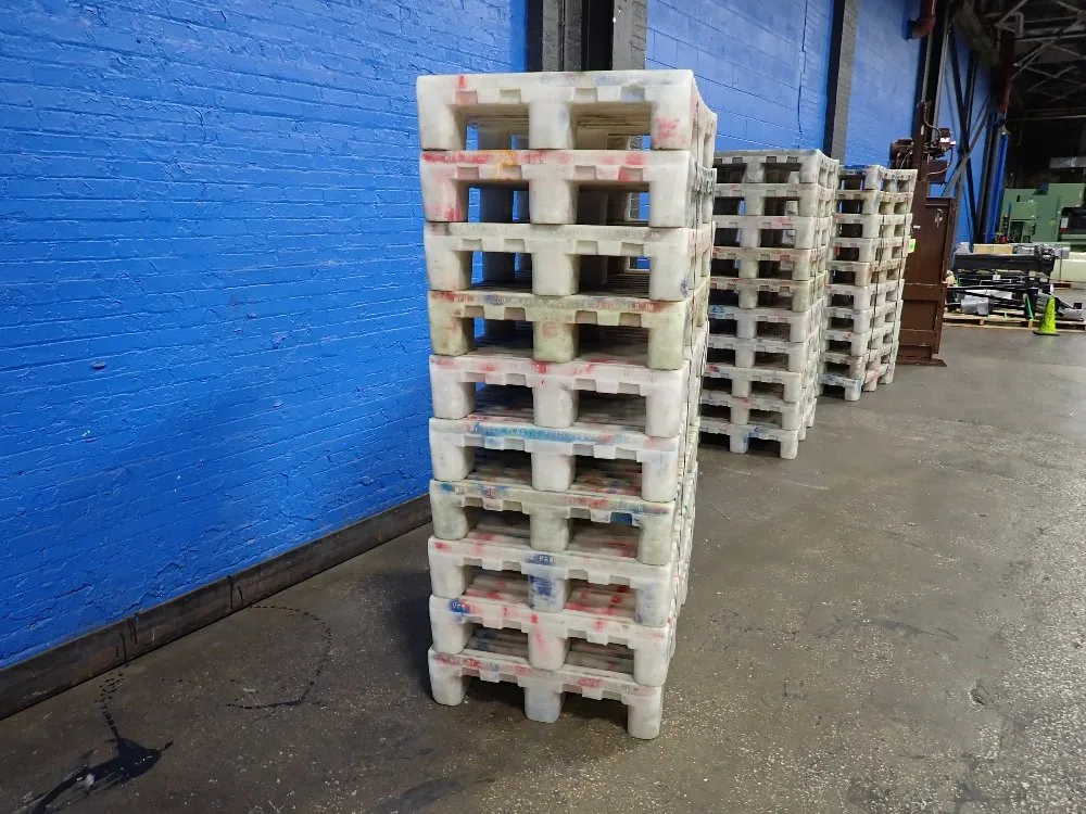 Used Jeco Plastic Products Plastic Skids | HGR*24