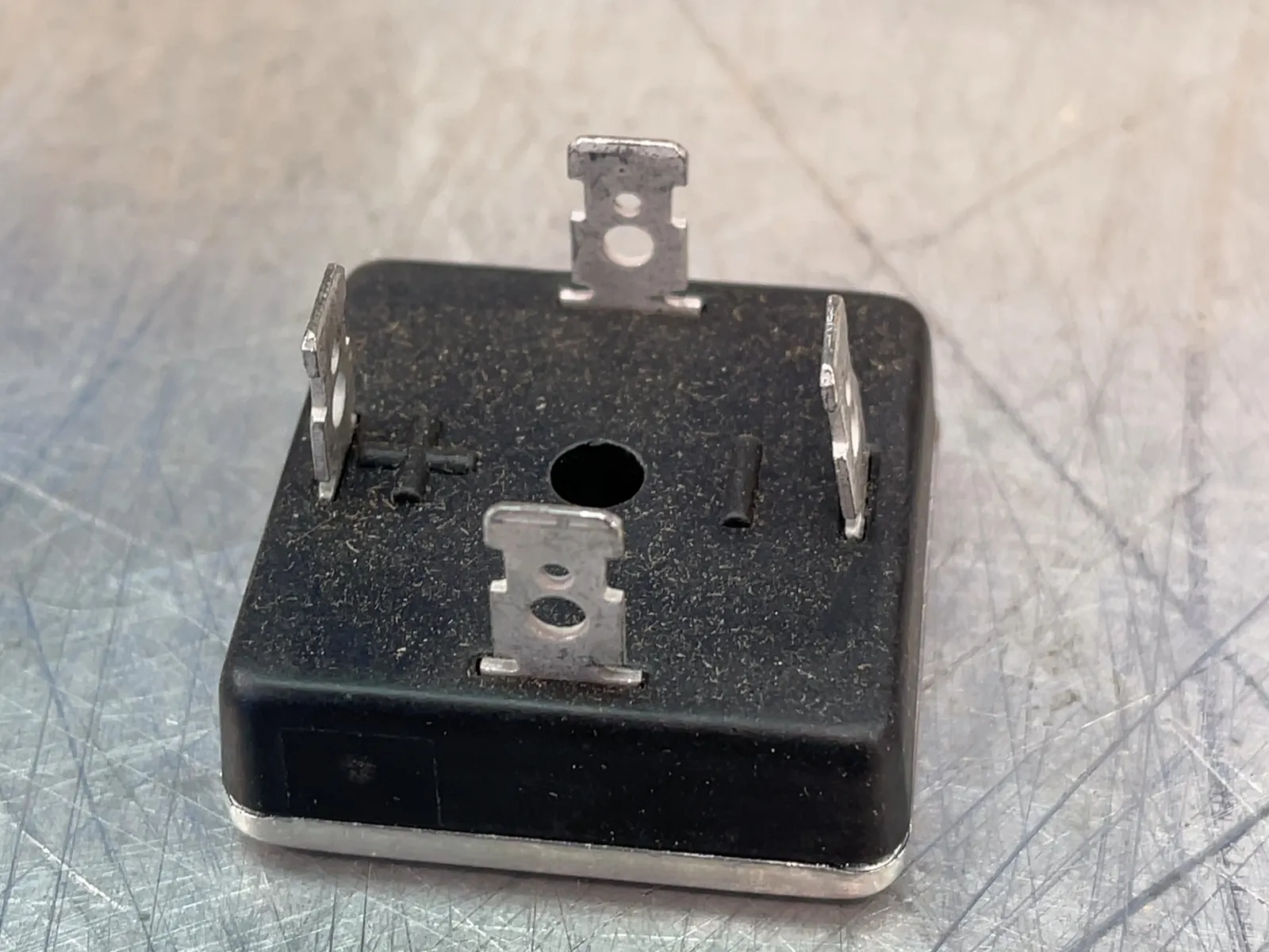 Motorola Bridge Rectifier - Mda 3506 | HGR*24