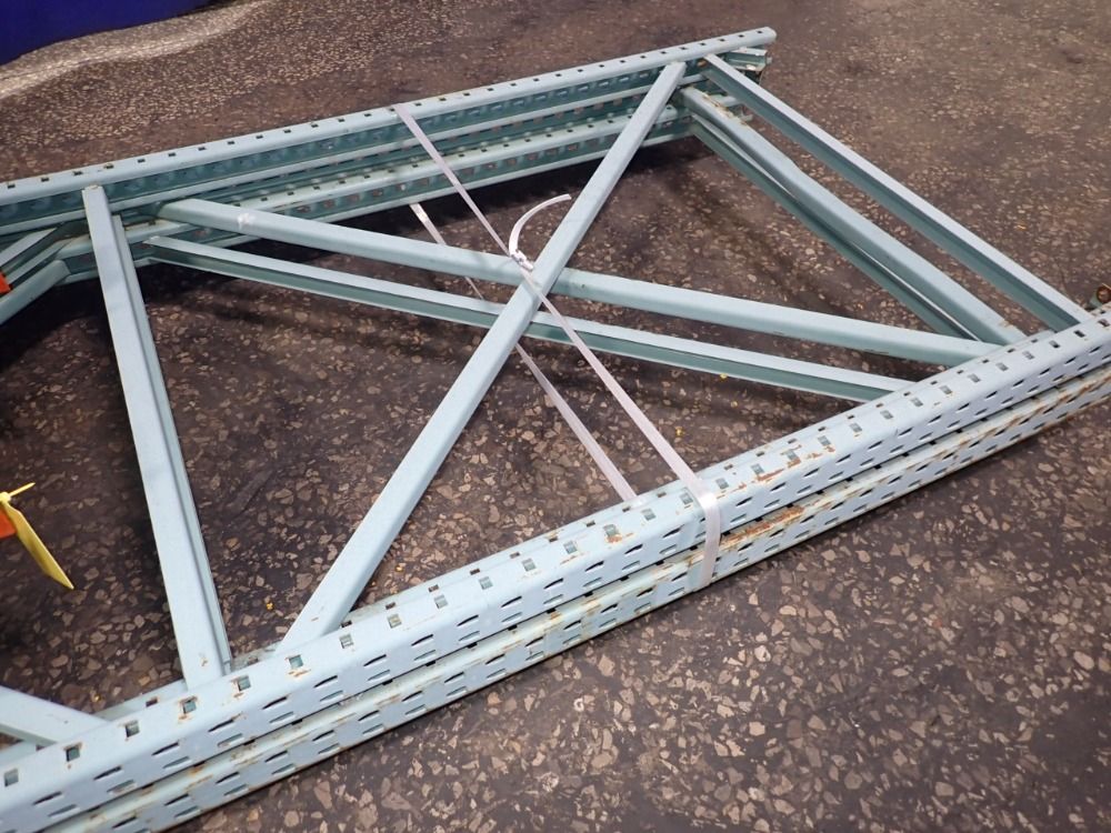 48" X 212" Pallet Racking Lot | HGR*24