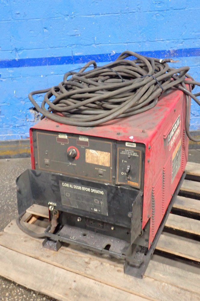 Used Lincoln Electric Welder | HGR*24