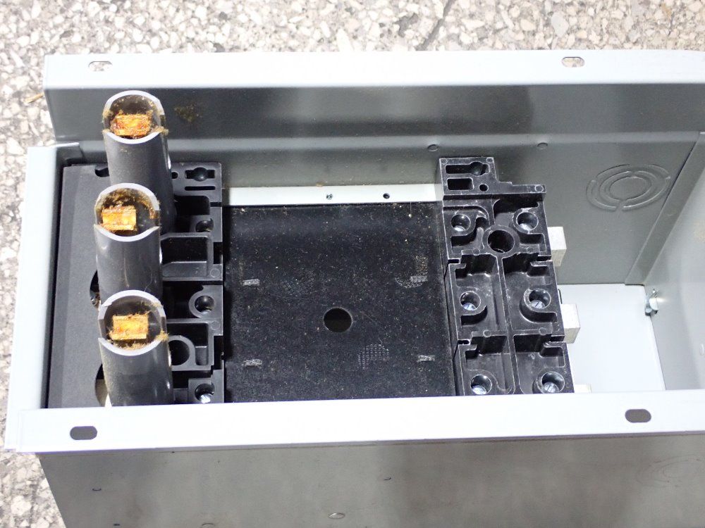 Used Ite Siemens Bus Plug | HGR Industrial Surplus