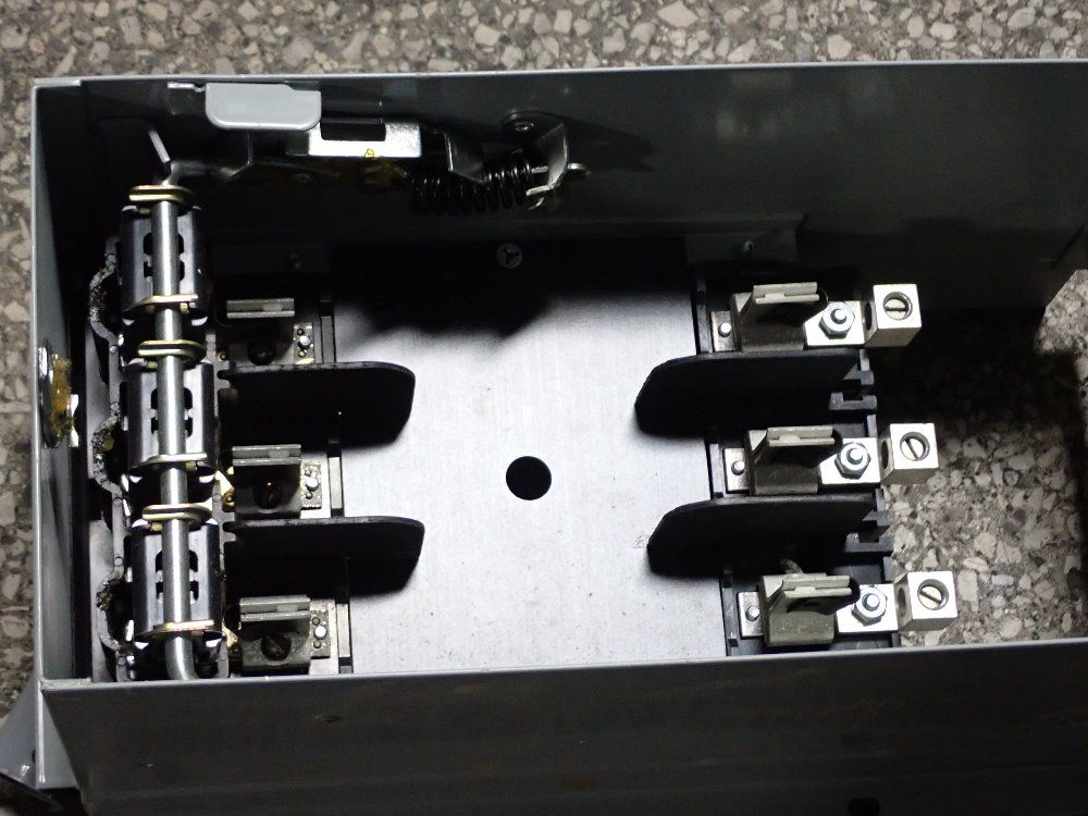 Used Ite Siemens Bus Plug | HGR Industrial Surplus