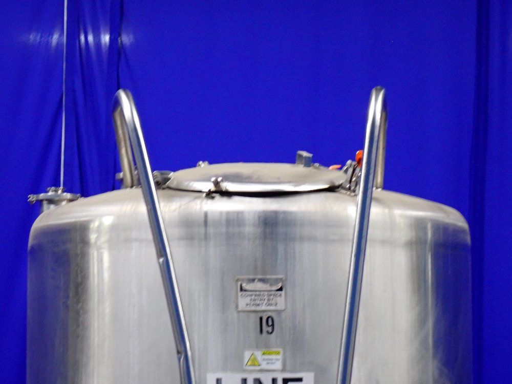 Used Stainless Tank W/steps | HGR Industrial Surplus