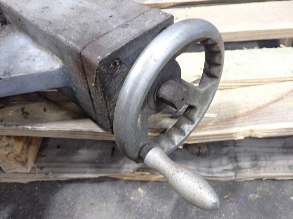Used Steady Rest | HGR Industrial Surplus