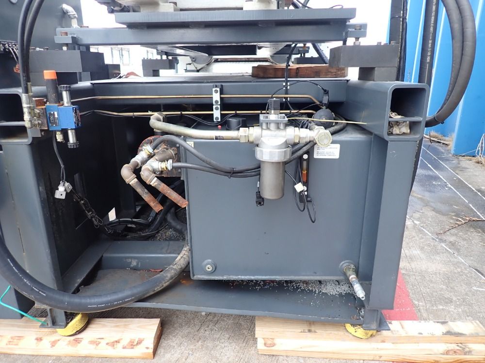 Used Cincinnati Milacron 2006 Cincinnati Milacron Magna Mtg 450 ...