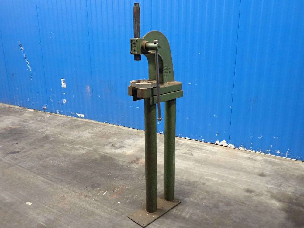 Used Famco Arbor Press | HGR Industrial Surplus