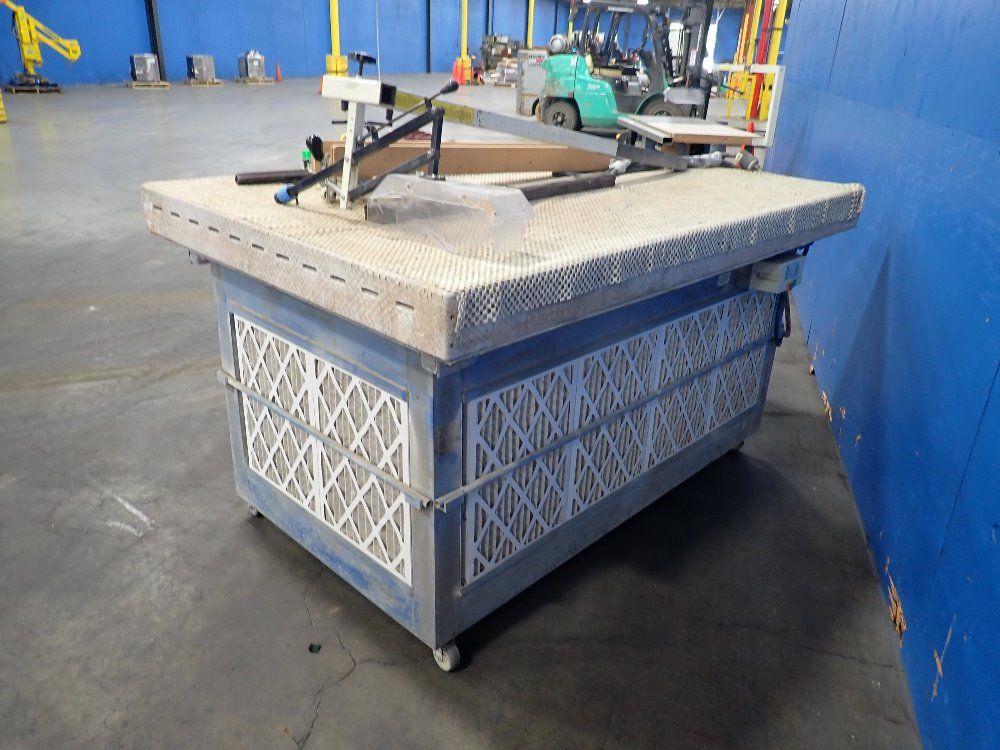 Used Denray Downdraft Table | HGR Industrial Surplus