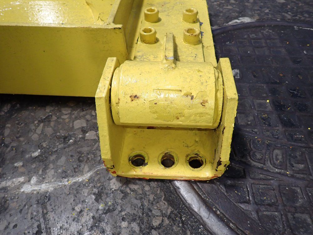 Used Bushman 1 Ton Wall Mount Jib Crane Arm | HGR Industrial Surplus