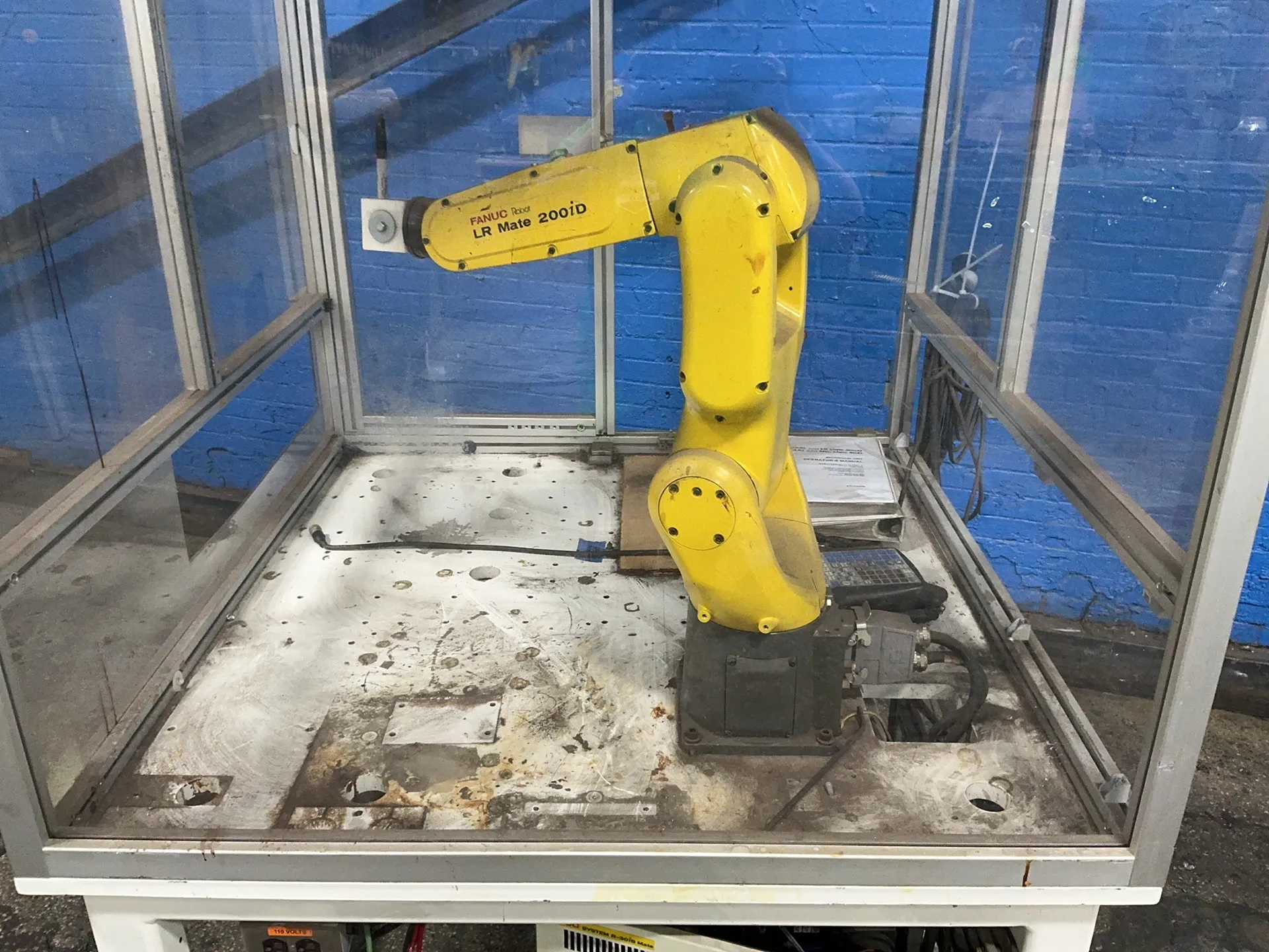 Fanuc Robot - Lr Mate 200id | HGR*24