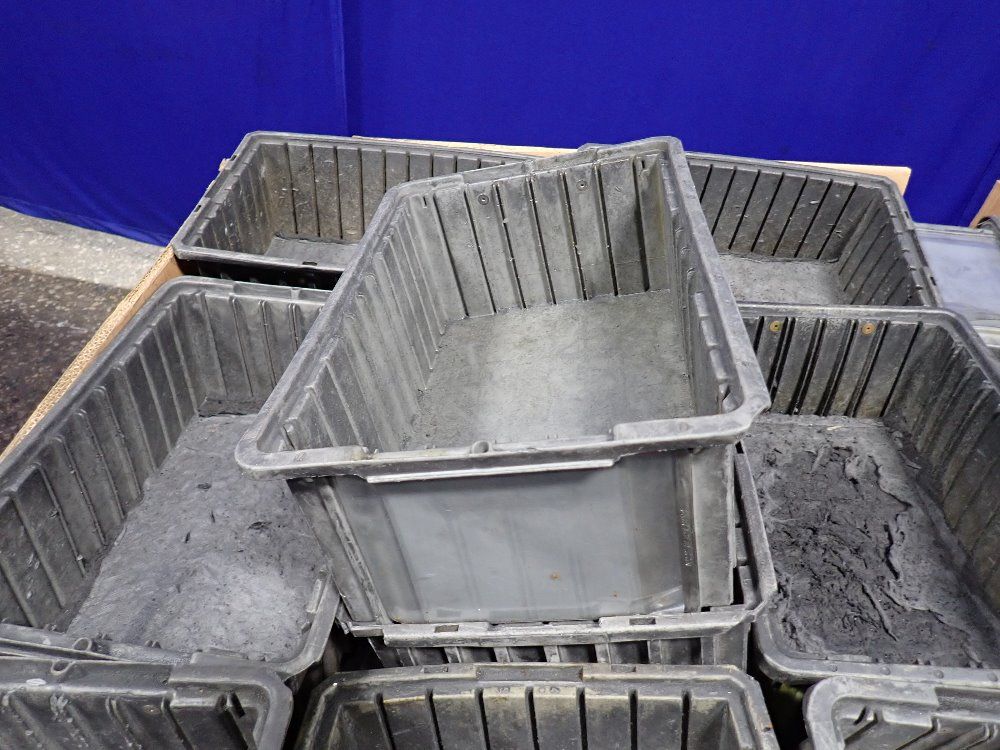 Used Plastic Totes | HGR Industrial Surplus