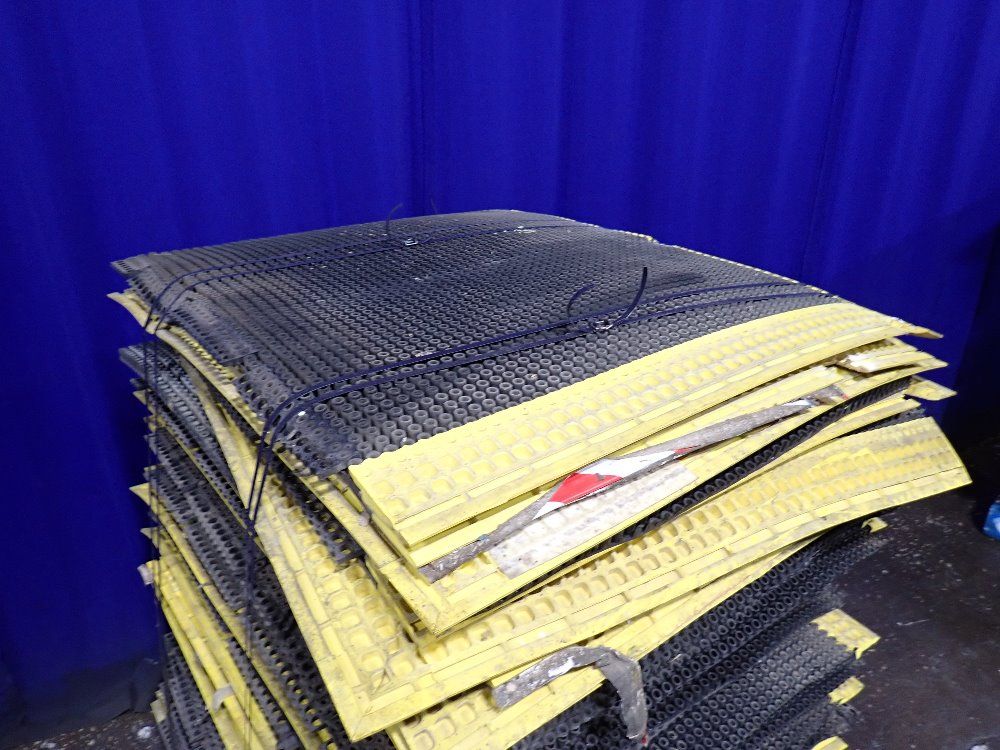 Used Floor Mats | HGR Industrial Surplus