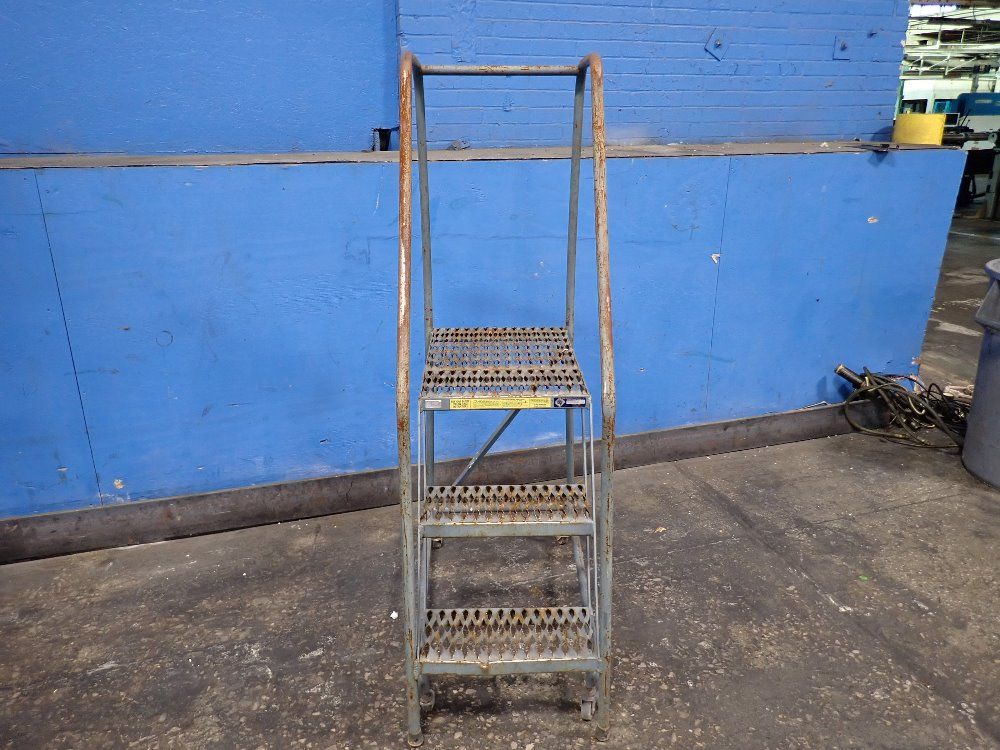 Used Gai Step Ladder | HGR Industrial Surplus