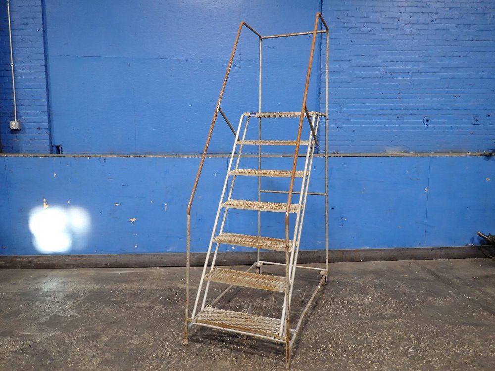 Used Step Ladder | HGR Industrial Surplus