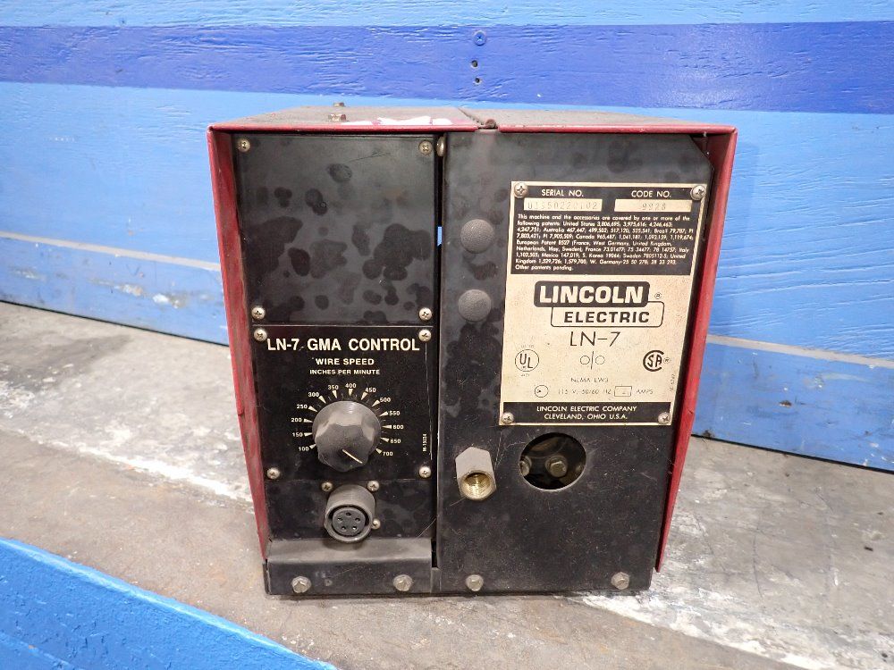 Used Lincolnl Electric Wire Feeder Control | HGR Industrial Surplus