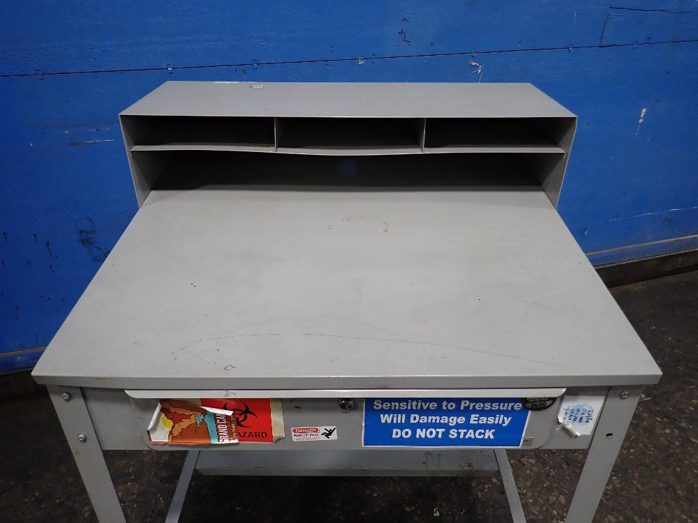 Used Foreman Stand | HGR Industrial Surplus