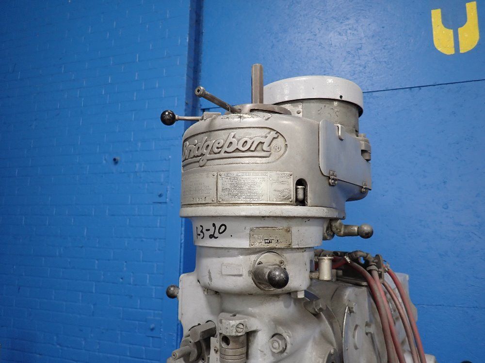 Used Bridgeport Bridgeport 9" X 42" Vertical Mill | HGR*24