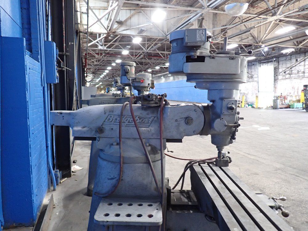 Used Bridgeport Bridgeport 9" X 42" Vertical Mill | HGR*24
