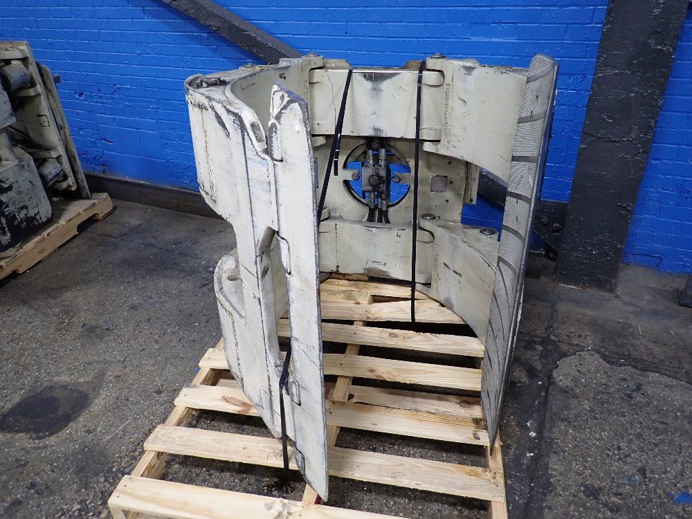 Used Cascade Cascade 60g-rcp-b0031 Forklift Clamp | HGR Industrial...