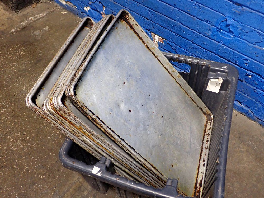 Used Baking Sheet Pans | HGR Industrial Surplus