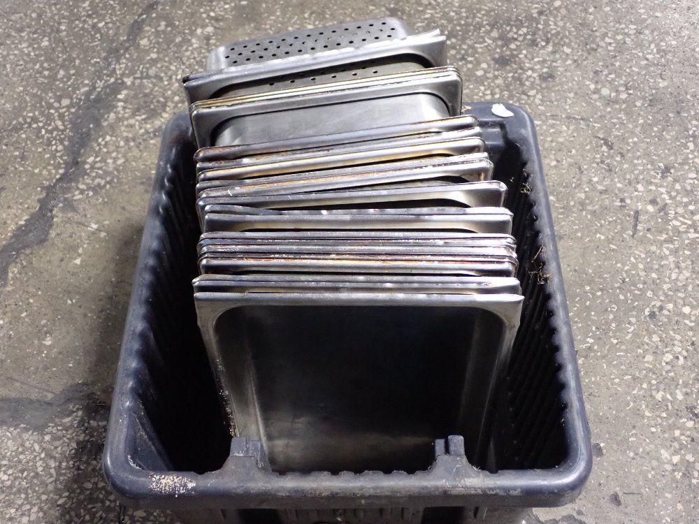 Used Serving/perforated Trays | HGR Industrial Surplus