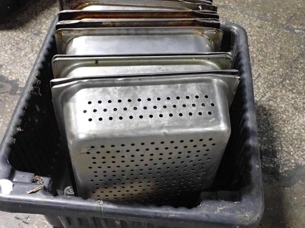 Used Serving/perforated Trays | HGR Industrial Surplus