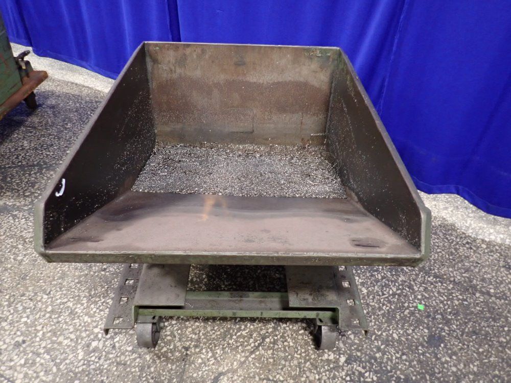 Used Apex Welding Inc Self Dumping Hopper | HGR*24