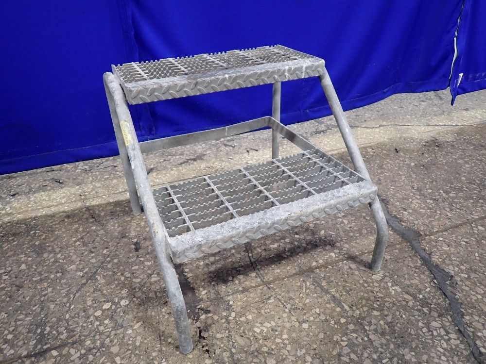Used Step Ladder | HGR Industrial Surplus