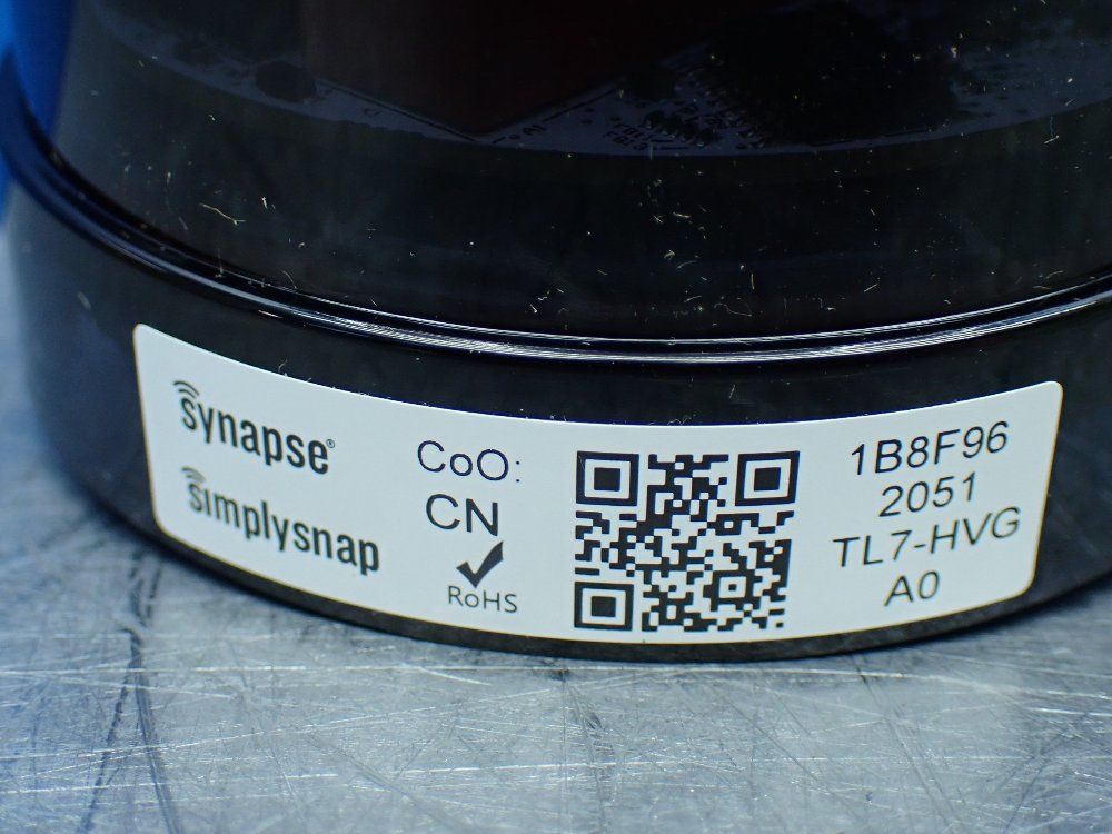 Used Synapse Twist Lock Wireless Lighting Controller | HGR*24