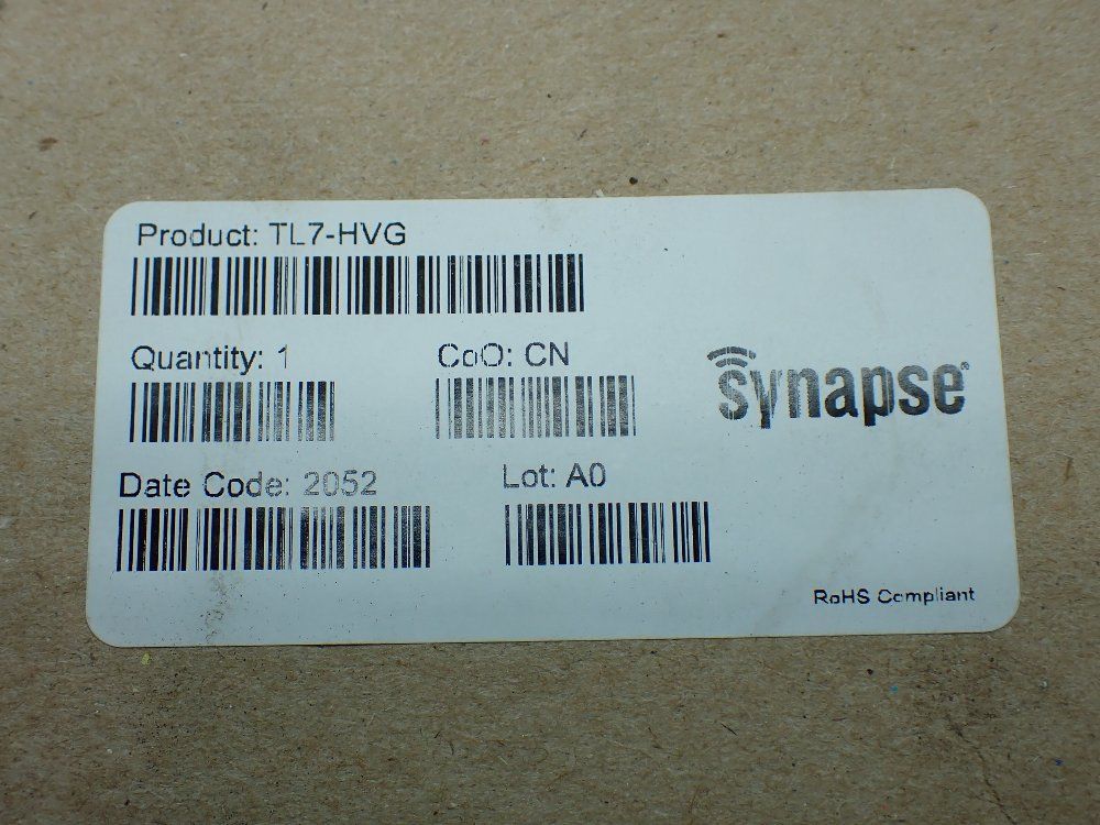 Used Synapse Twist Lock Wireless Lighting Controller | HGR*24