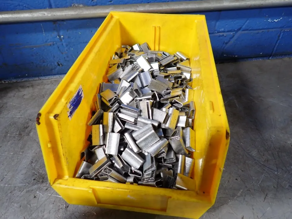Used Metal Clips | HGR*24