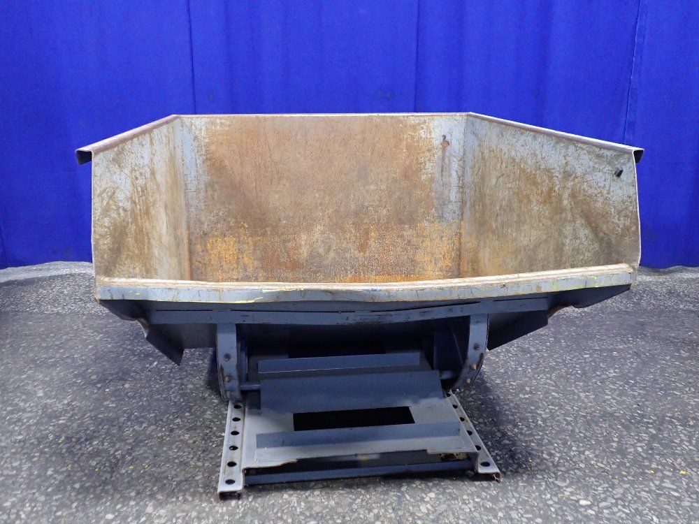 Used Self Dumping Hopper | HGR*24