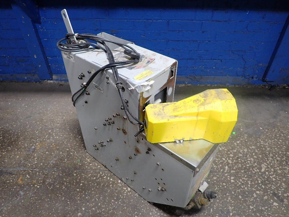 Used 3m L Clip Applicator | HGR Industrial Surplus