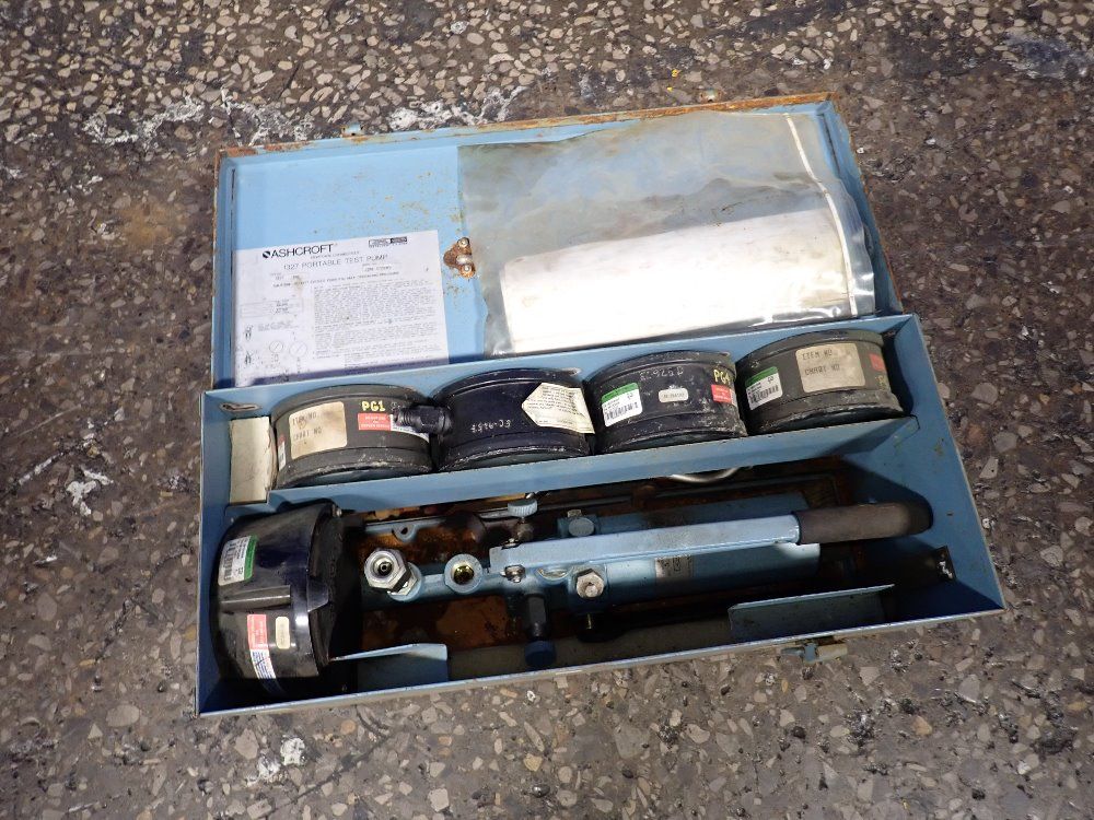 Used Ashcroft Portable Test Pump Kit | HGR Industrial Surplus