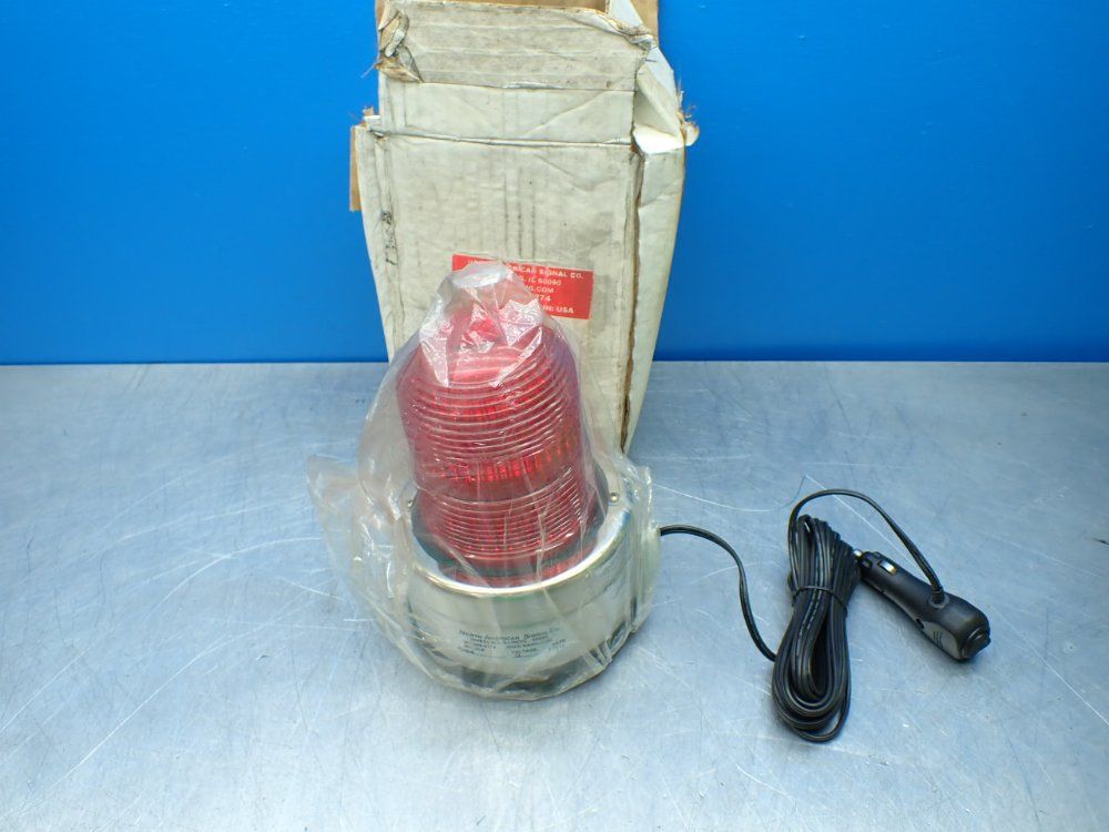Used North American Signal Visual Signal Light Red 12v Magnetic Base...