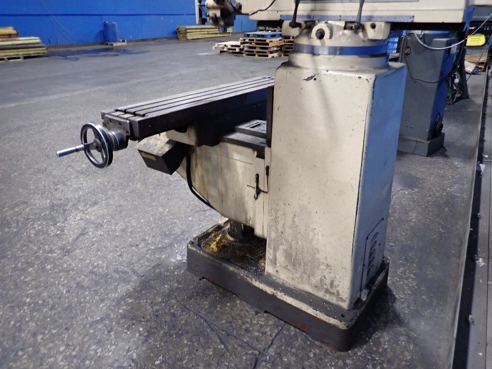 Used Chevalier Vertical Mill | HGR*24