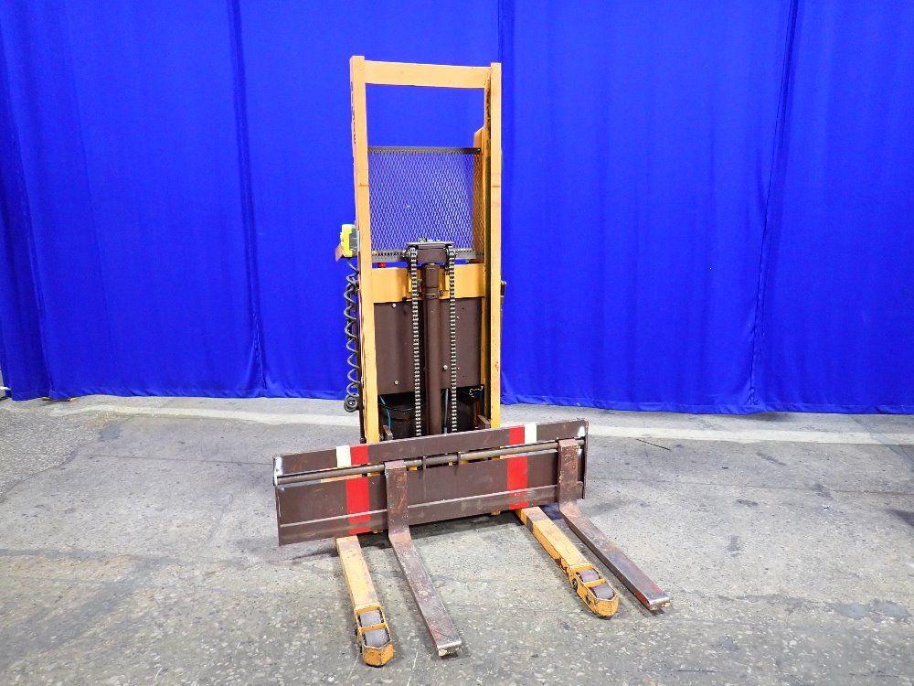 Used Big Joe Electric Straddle Lift | HGR Industrial Surplus