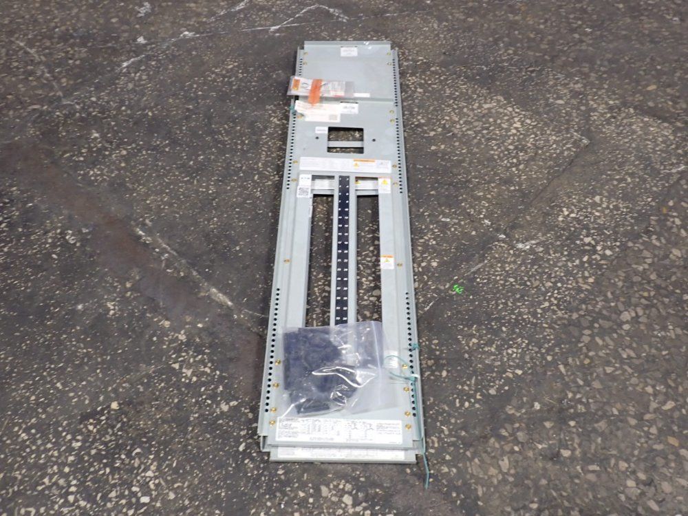 Eaton Panel Board | HGR*24