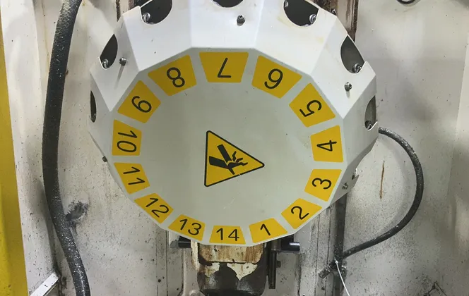 Fanuc 15” X 25” CNC Robodrill A-t14ib - A04b-0078-b101 | HGR*24